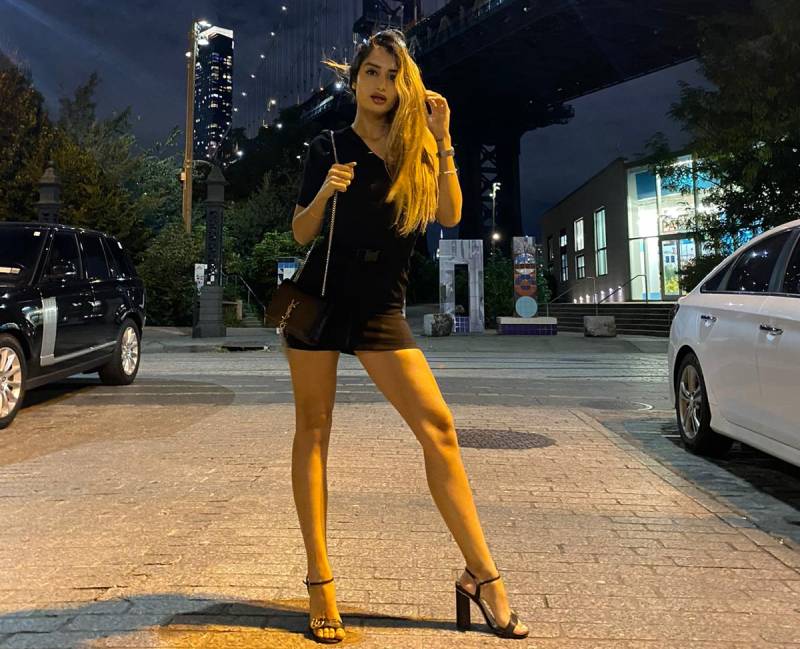 Mia Ventura - The former Israeli soldier setting the glamour world on ... Mia Ventura - The former Israeli soldier setting the glamour world on ...